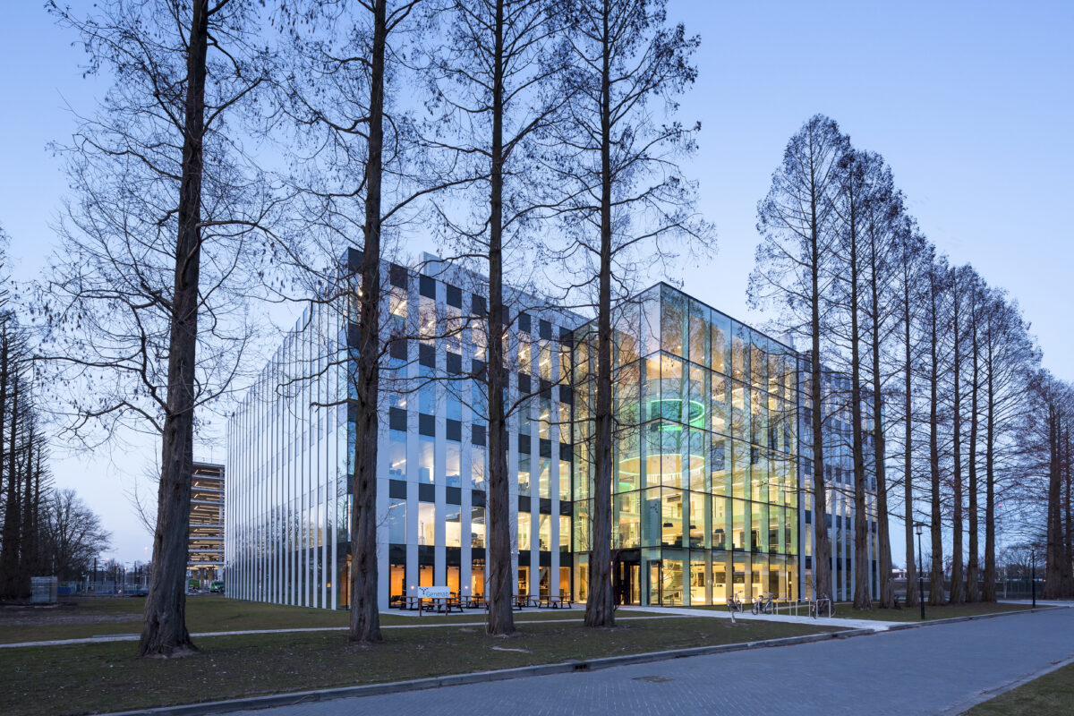 Lab and office space on the Utrecht Science Park | Kadans